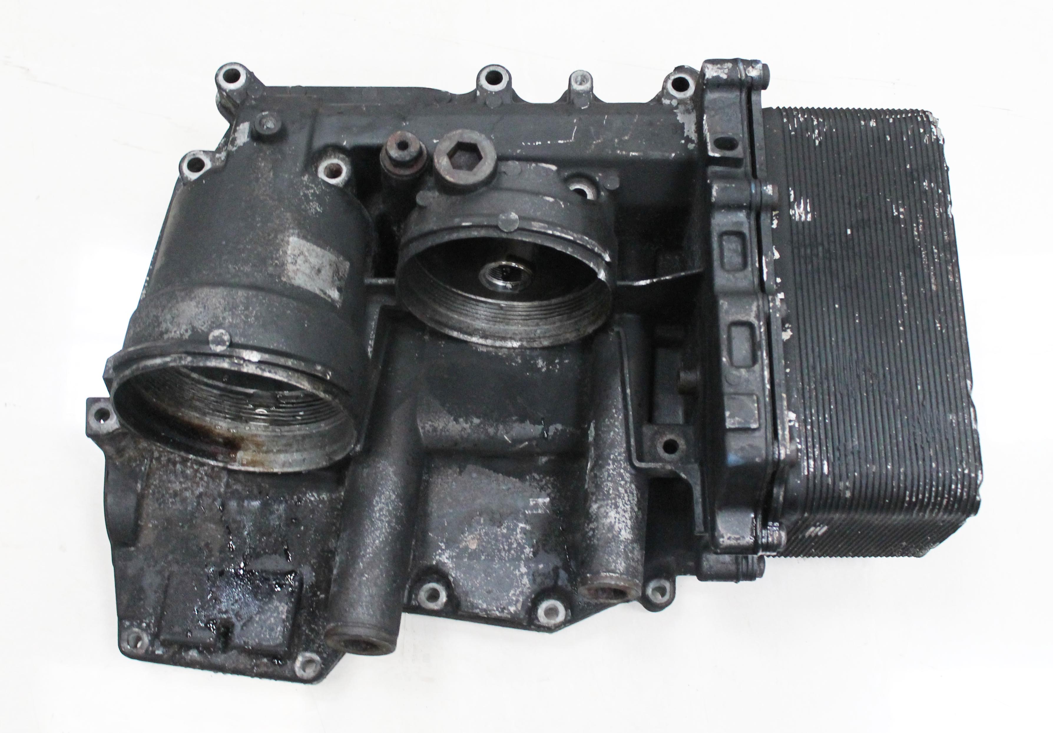 DAF PACCAR MX105 (9) - Oil Cooler & Filter Housing - F&J Exports Limited