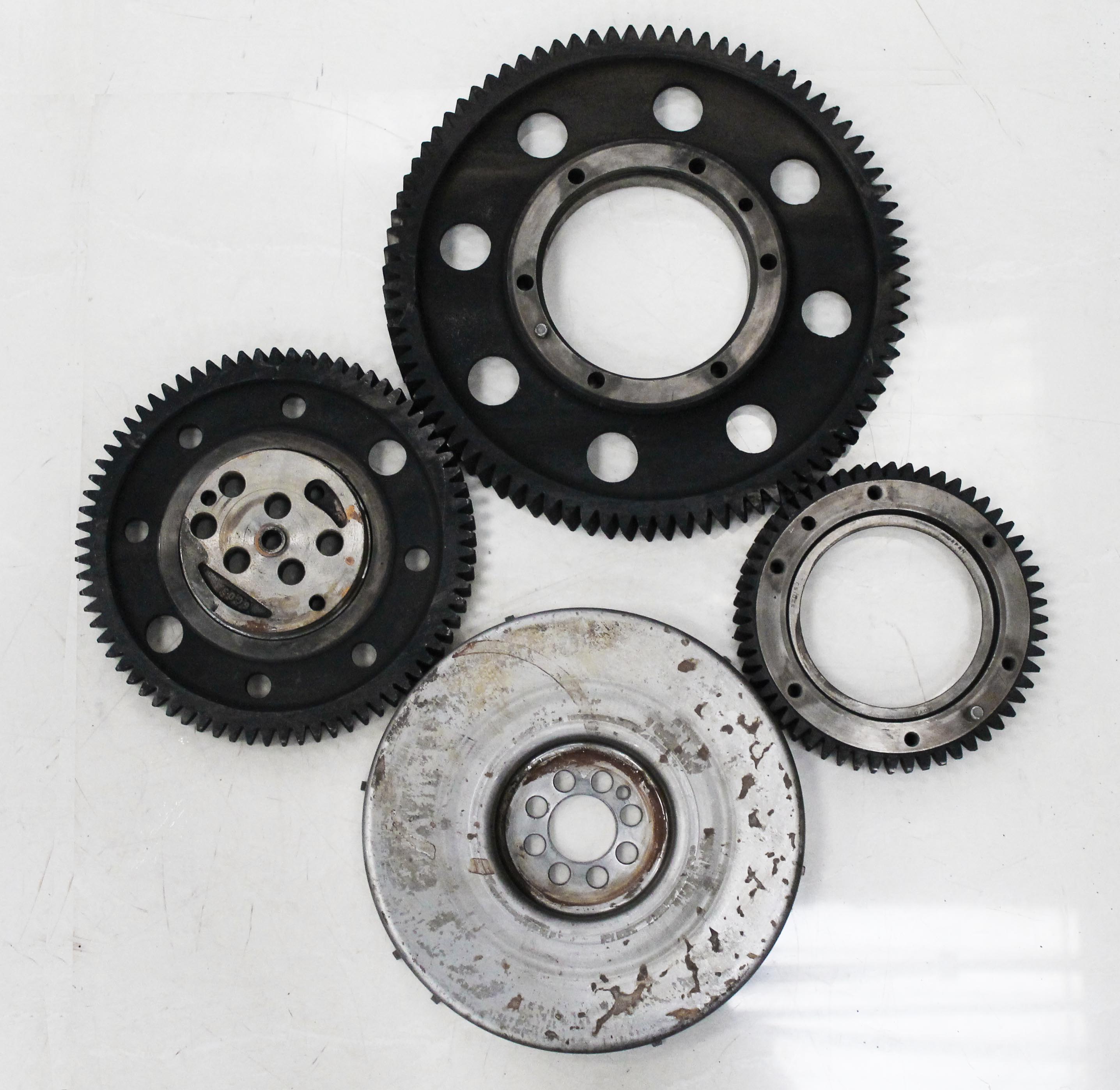 Volvo D13 (5) - Pulleys & Timing Gears - F&J Exports Limited